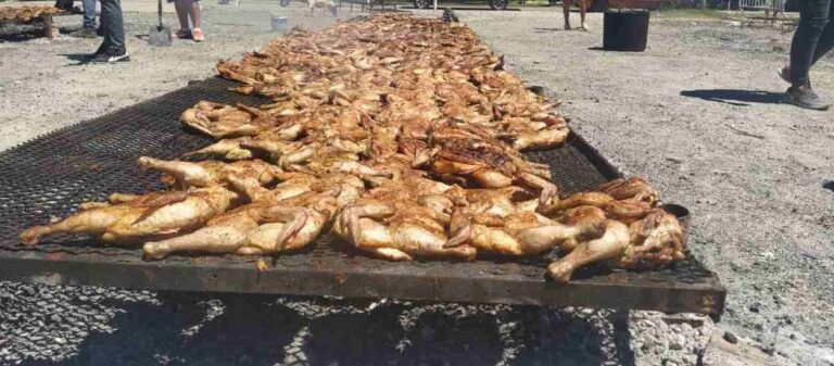 Este sábado se llevará a cabo una pollada solidaria en beneficio de ...