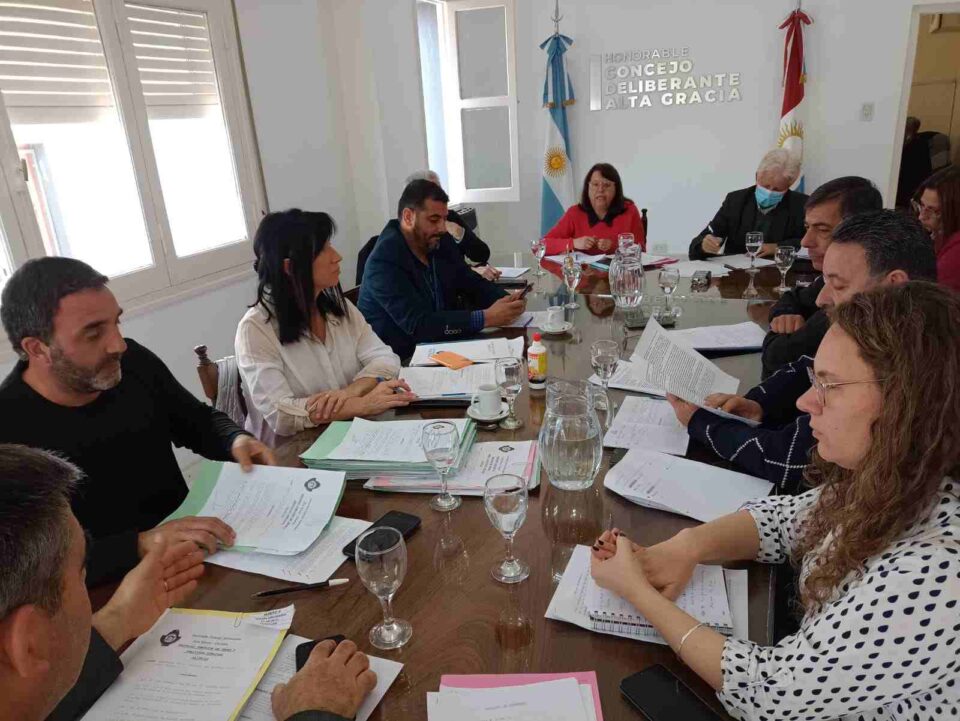 Finalmente, se aprobó el proyecto Ficha Limpia | AG Noticias